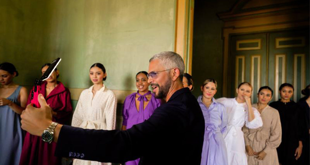 Rodner Figueroa presenta su colección "Canaima" en el Palacio Nacional